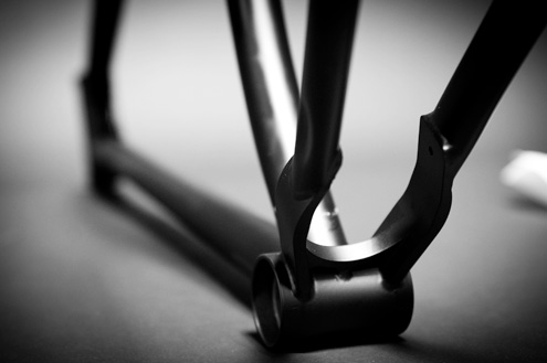 Leader Shadow Frame – FIXED GEAR ARCHIVE