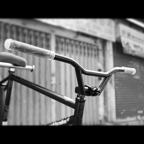 Machete Slayer Bar – FIXED GEAR ARCHIVE