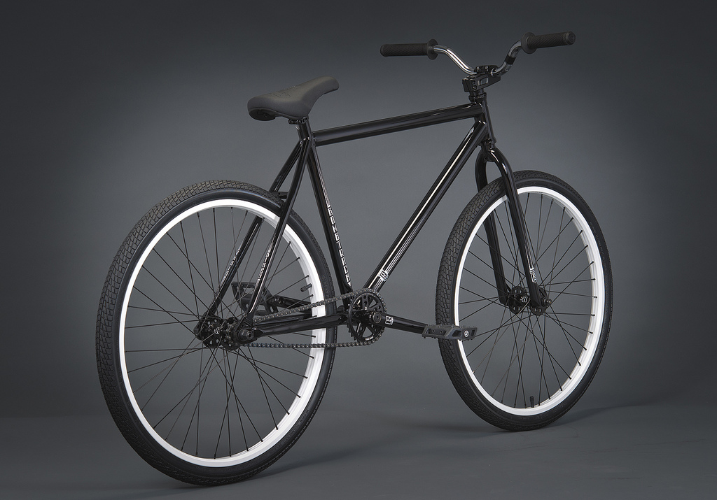 Radio Bombtrack – FIXED GEAR ARCHIVE