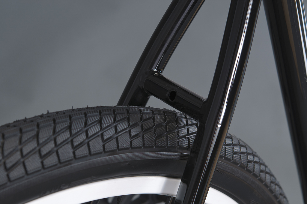 Radio Bombtrack – FIXED GEAR ARCHIVE