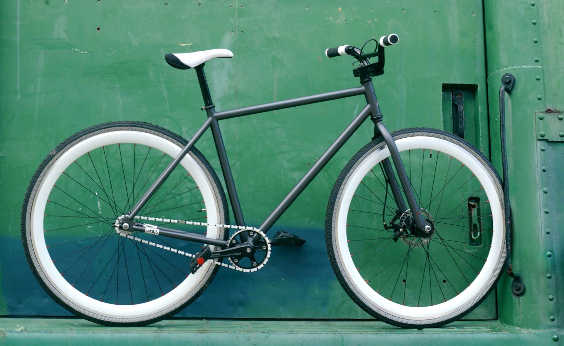 Redline 2010 Urbis – FIXED GEAR ARCHIVE